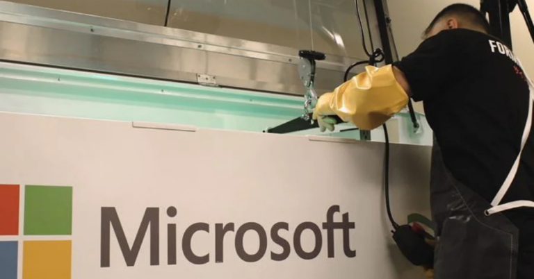 Microsoft's Innovative Zero-Water Cooling Solution for Data Centers - Empowering Pumps and Equipment